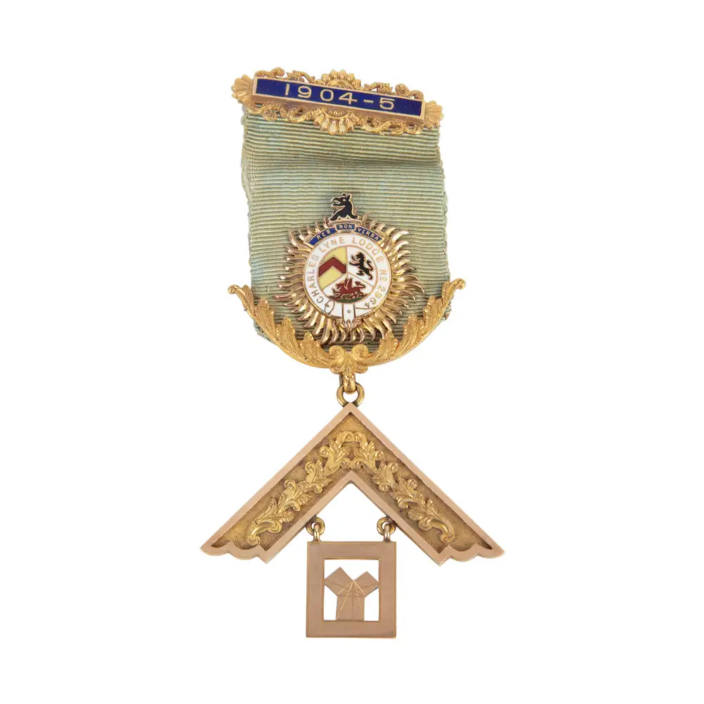 Masonic Jewel – divineregaliainternational.com